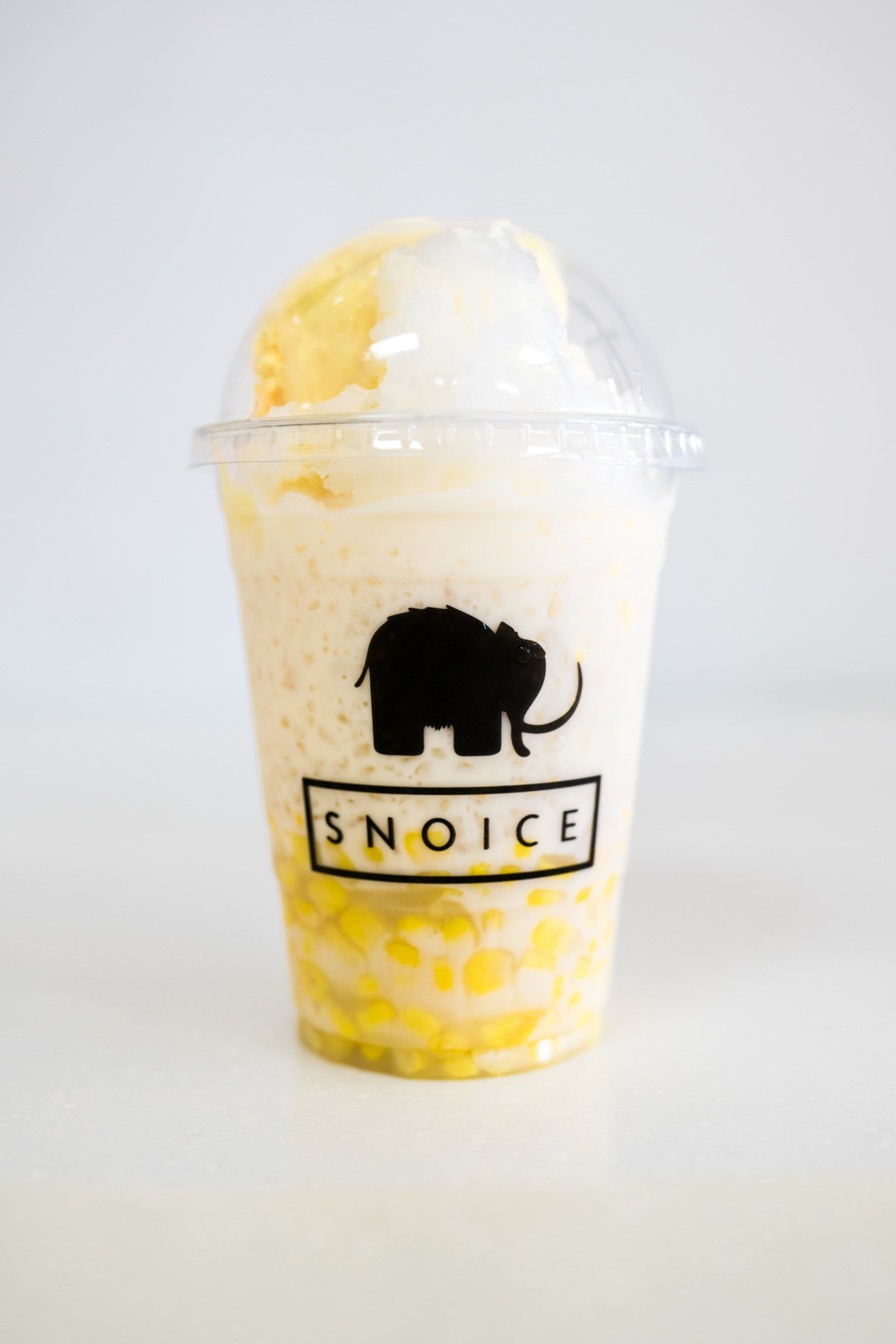 Mais Con Yelo In Plastic Cup